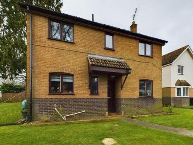 4 Bedroom Detached House For Sale In Hingham