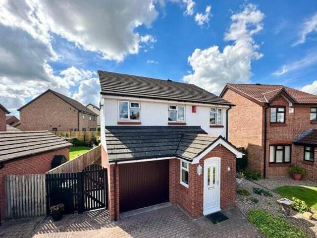 4 Bedroom Detached House For Sale In Hr2, Hereford