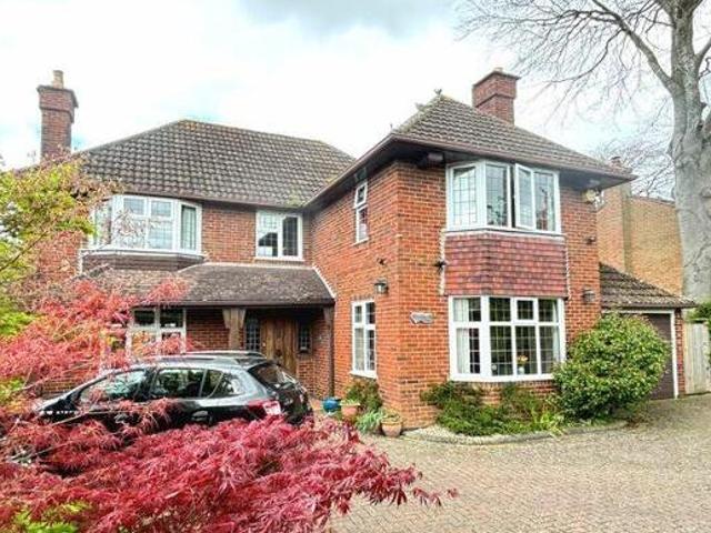 4 Bedroom Detached House For Sale In Hucclecote