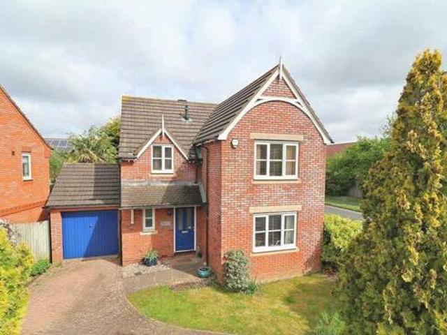 4 Bedroom Detached House For Sale In Hucclecote
