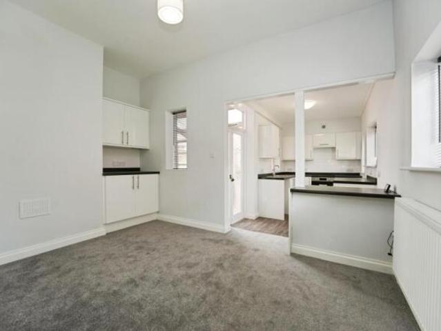 4 bedroom detached house for sale in Hucclecote Road, Brockworth, Gloucester, Gloucestershire, GL3