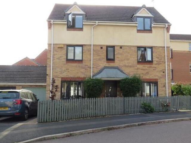 4 Bedroom Detached House For Sale In Hucknall