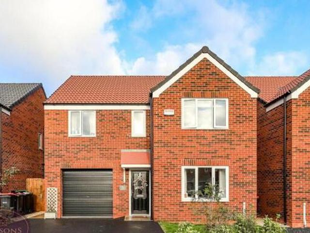 4 Bedroom Detached House For Sale In Hucknall, Nottingham