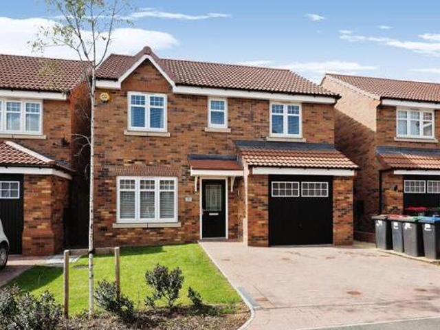 4 Bedroom Detached House For Sale In Hucknall, Nottingham