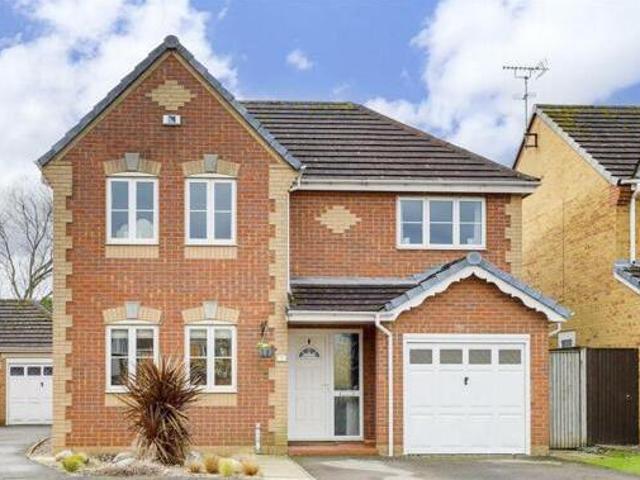 4 Bedroom Detached House For Sale In Hucknall, Nottinghamshire