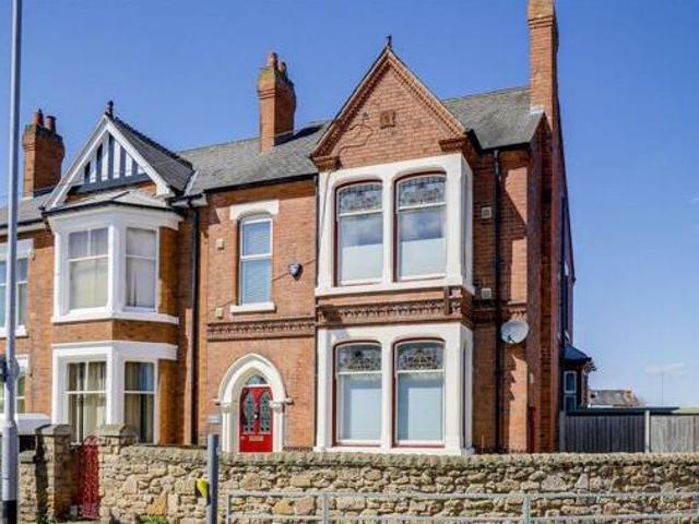 4 Bedroom Detached House For Sale In Hucknall, Nottinghamshire