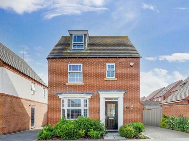 4 Bedroom Detached House For Sale In Hucknall, Nottinghamshire