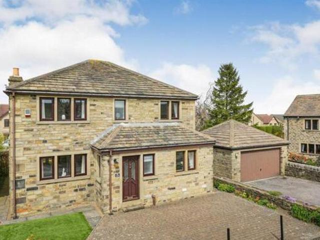 4 Bedroom Detached House For Sale In Huddersfield
