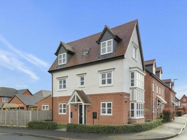 4 Bedroom Detached House For Sale In Hugglescote