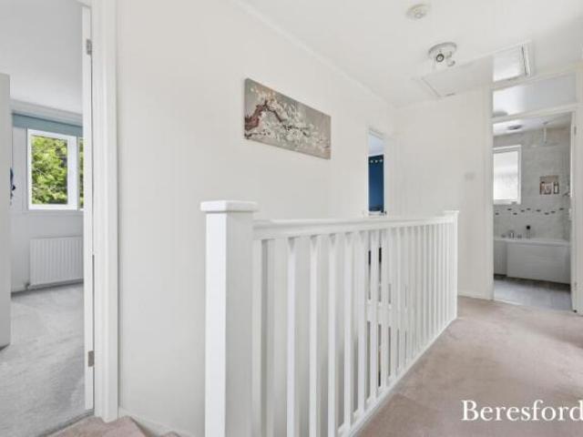 4 bedroom detached house for sale in Hunter Avenue, Shenfield, CM15