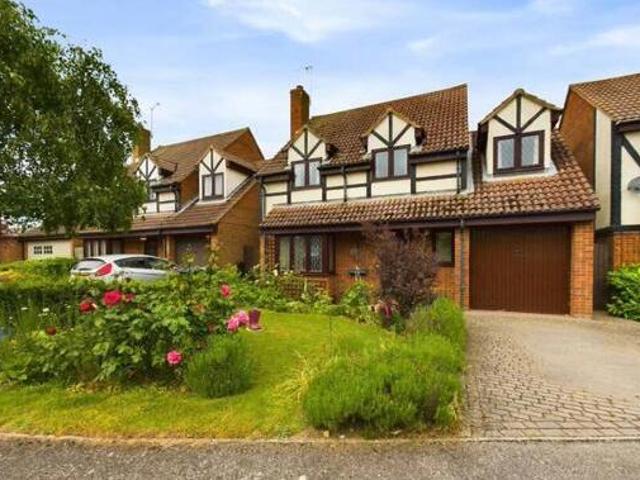 4 Bedroom Detached House For Sale In Huntingdon, Cambridgeshire