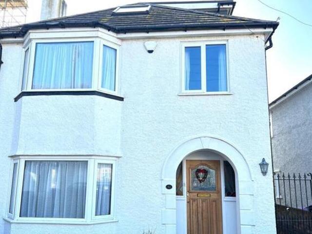 4 Bedroom Detached House For Sale In Hythe