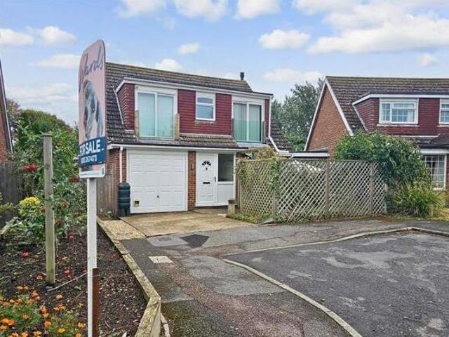 4 Bedroom Detached House For Sale In Hythe