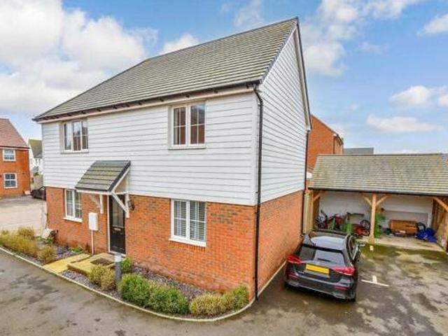 4 Bedroom Detached House For Sale In Hythe