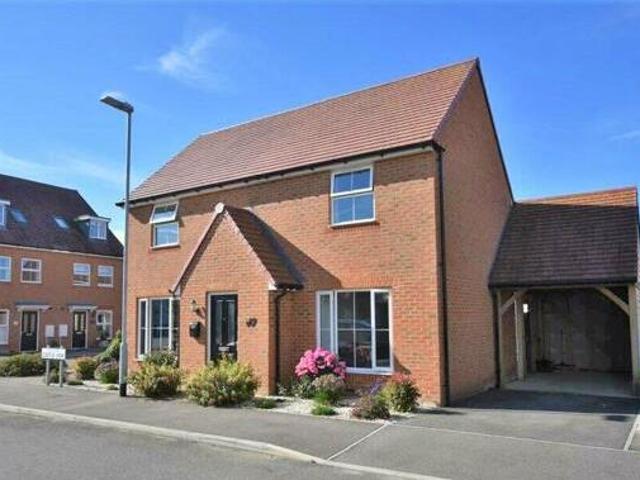 4 Bedroom Detached House For Sale In Hythe, Kent