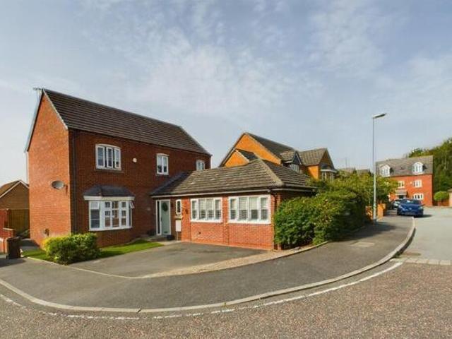4 Bedroom Detached House For Sale In Hyde