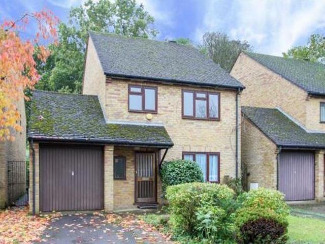 4 Bedroom Detached House For Sale In Ickenham