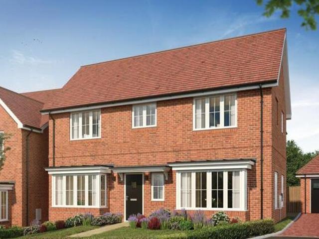 4 Bedroom Detached House For Sale In Ickleford