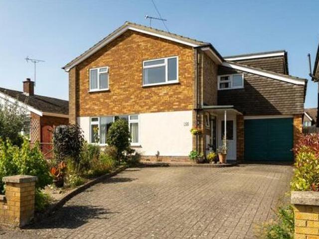 4 Bedroom Detached House For Sale In Ickleford