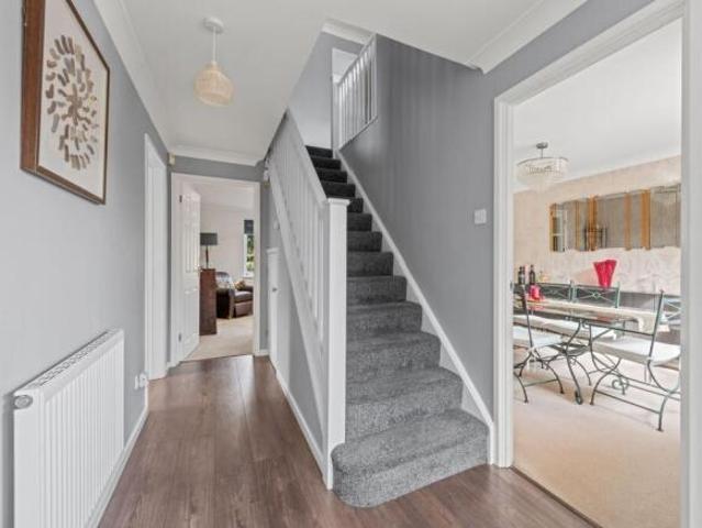 4 bedroom detached house for sale in Ilex Close, Hampton Hargate, PE7