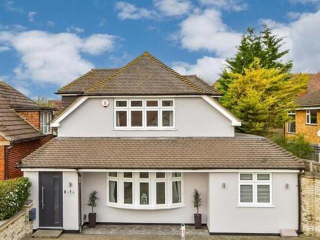 4 Bedroom Detached House For Sale In Istead Rise