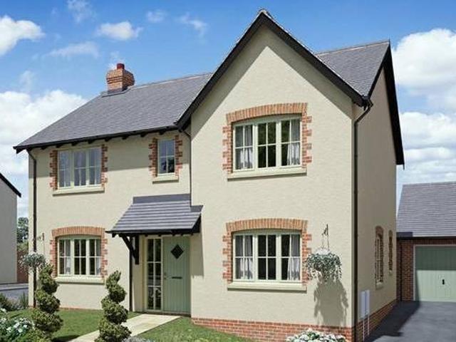 4 bedroom detached house for sale in Isabella Gardens Chipping Sodbury BS37