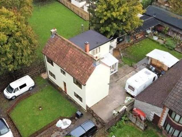 4 bedroom detached house for sale in Isleport Lane Highbridge TA9