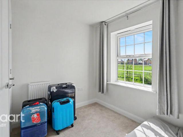 4 bedroom detached house for sale in Johnson Close, Wigston, LE18