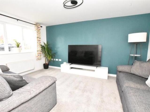 4 bedroom detached house for sale in Jennie Blackamore Way, Crossgates, Leeds, LS15