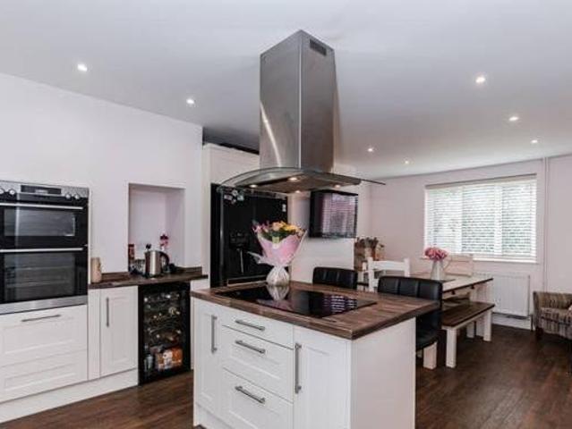 4 bedroom detached house for sale in Jubilee Lane Langford SG18 SG18