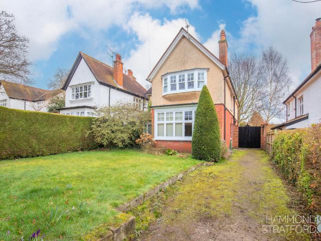 4 bedroom detached house for sale in Judges Walk, Norwich, NR4
