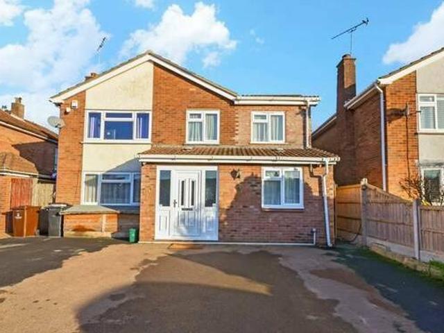 4 bedroom detached house for sale in Juniper Road Stanway CO3 0RX CO3
