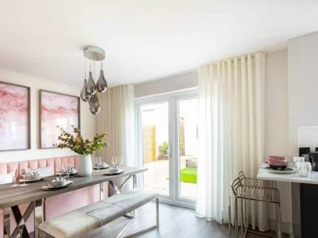 4 bedroom detached house for sale in Just off Ocein Drive Jackton G75 8RJ G75