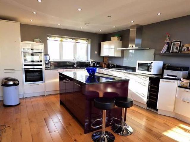 4 bedroom detached house for sale in Just Off Sea Front BS23