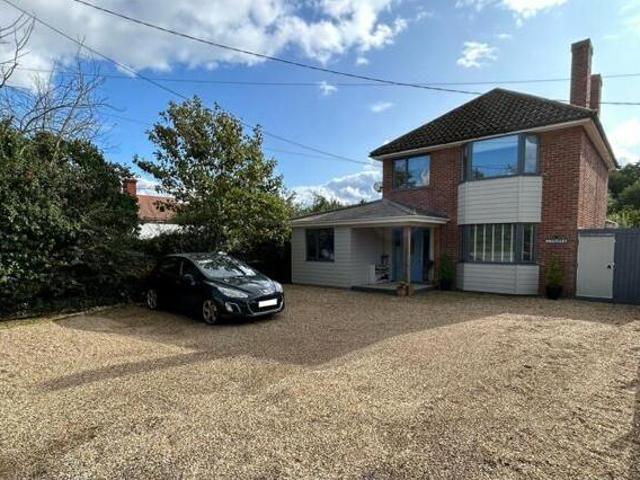 4 Bedroom Detached House For Sale In Onehouse, Stowmarket