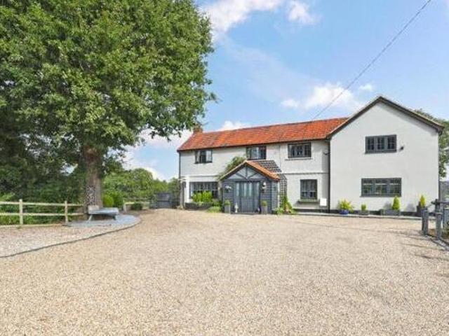 4 Bedroom Detached House For Sale In Ongar