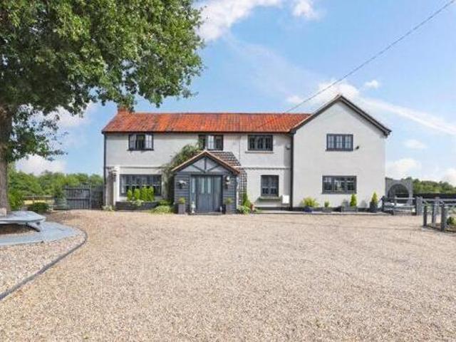 4 Bedroom Detached House For Sale In Ongar