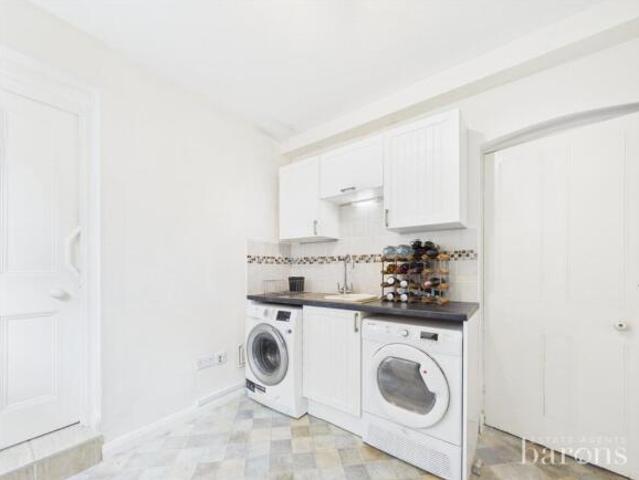4 bedroom detached house for sale in Oakley Lane, Oakley, Basingstoke, RG23