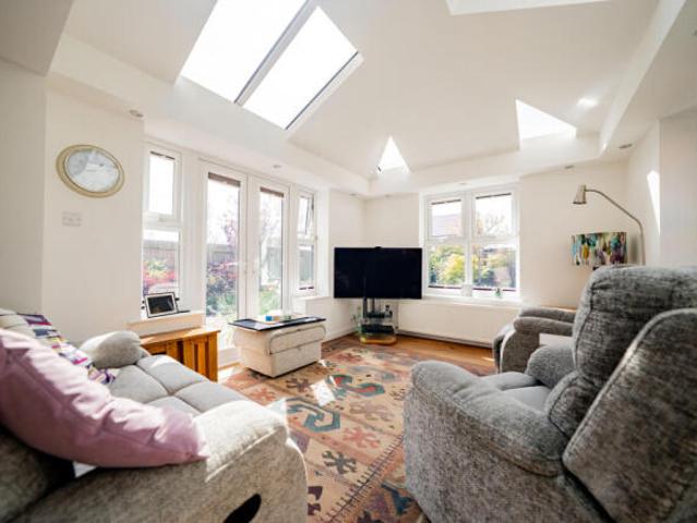 4 bedroom detached house for sale in Oakmeadow Way, Groby, Leicester, Leicestershire, LE6