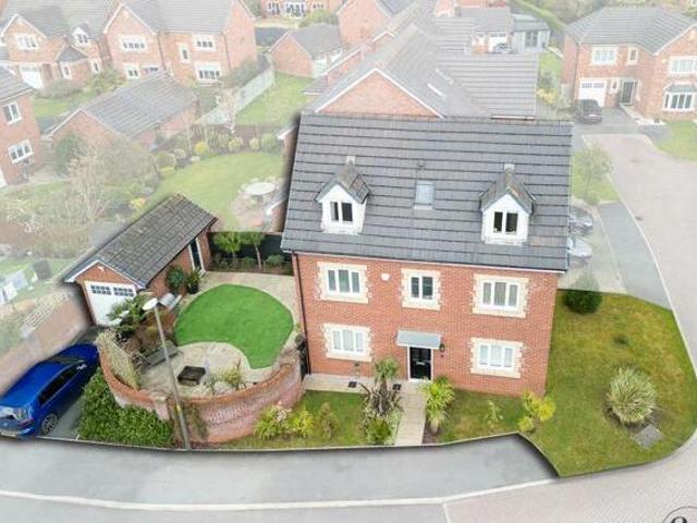 4 Bedroom Detached House For Sale In Oakmere
