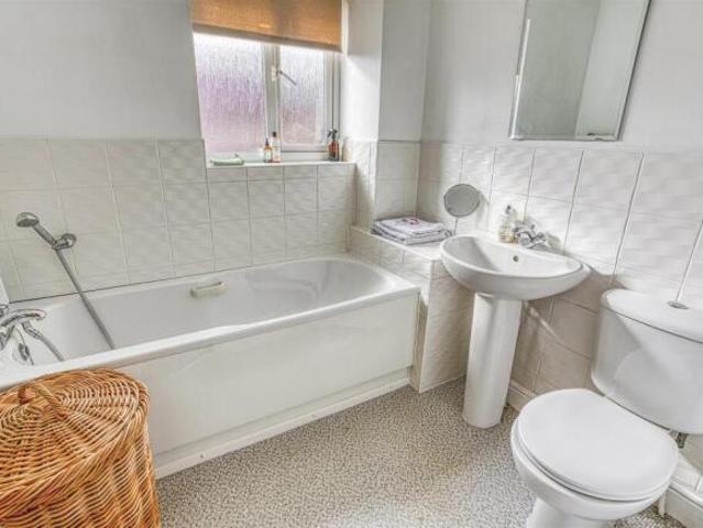 4 bedroom detached house for sale in Oberon Close, Chellaston, Derby, DE73