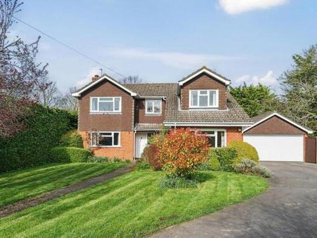 4 Bedroom Detached House For Sale In Odiham
