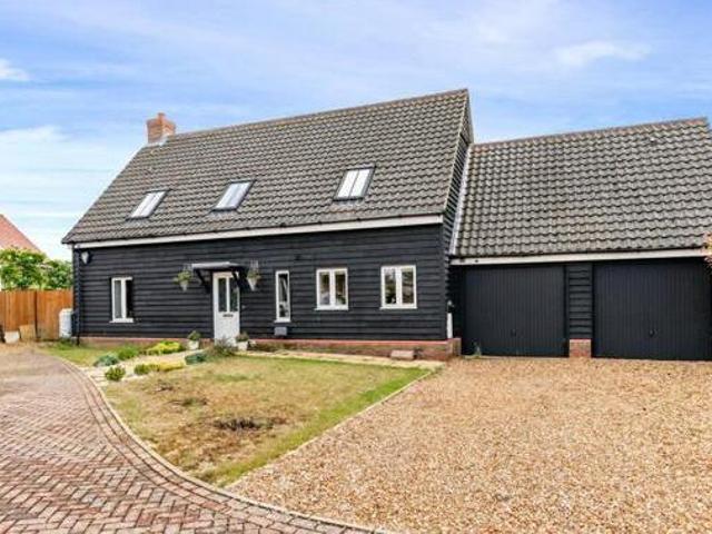 4 Bedroom Detached House For Sale In Offord Cluny, Huntingdon