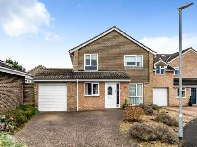 4 Bedroom Detached House For Sale In Okus, Swindon
