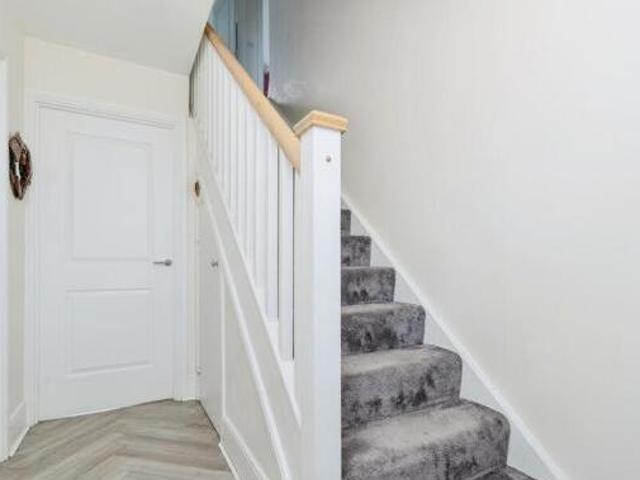 4 Bedroom Detached House For Sale In Oldham