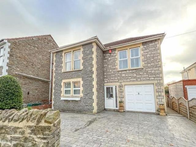 4 Bedroom Detached House For Sale In Oldland Common, Bristol