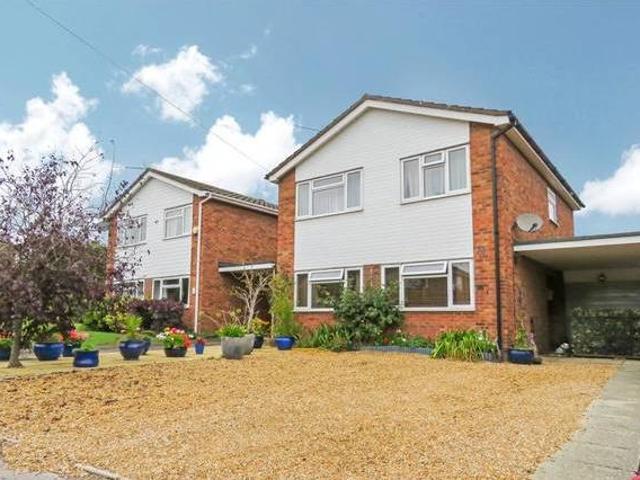 4 bedroom detached house for sale in Orchard End Bluntisham Huntingdon Cambridgeshire PE28 PE28