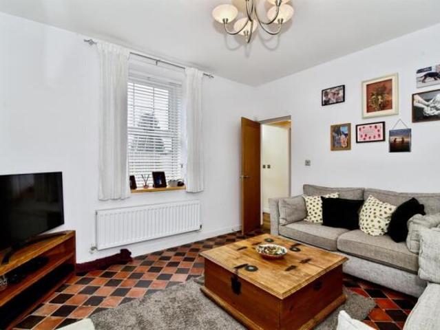 4 bedroom detached house for sale in Orchard Lane, Beighton, Sheffield, S20