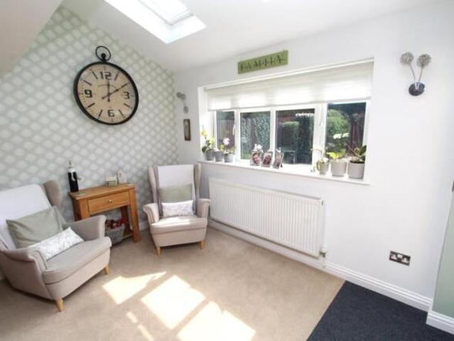 4 bedroom detached house for sale in Otter Way, Whetstone, Leicester, LE8