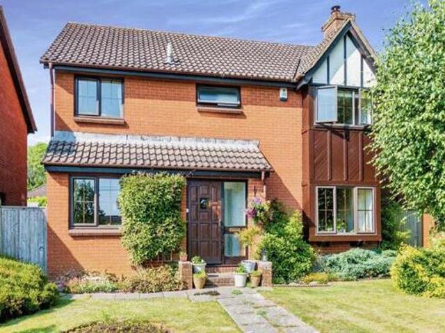4 Bedroom Detached House For Sale In Otterbourne
